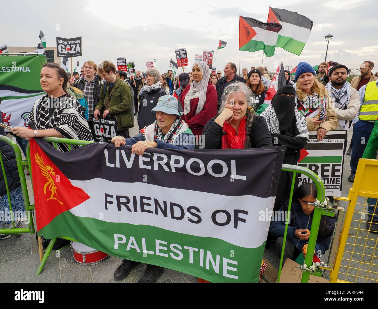 27 September 2025, UK, Liverpool, St George's Plateau. National ...