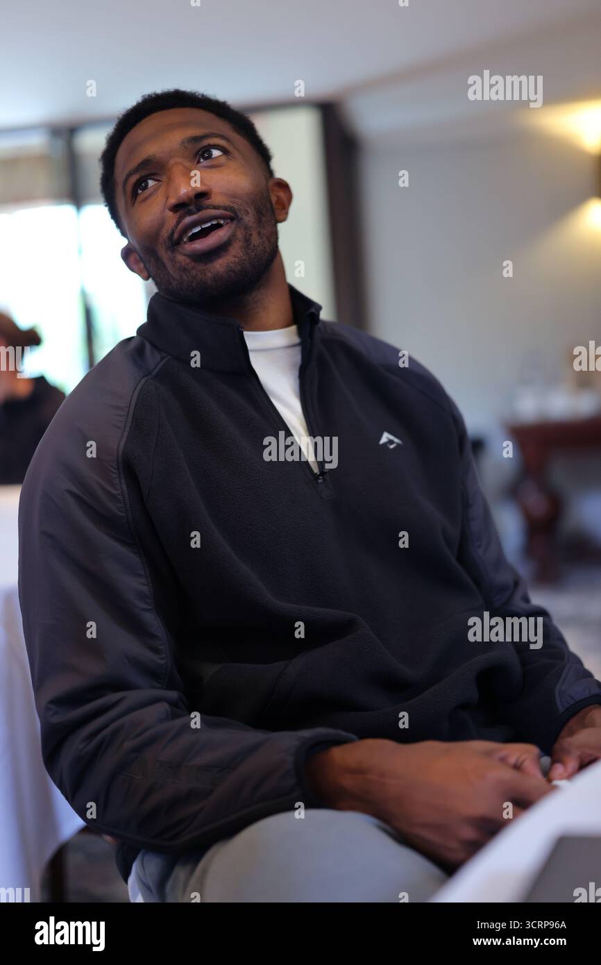 Minnesota Vikings Jonathan Grennard at NFL football practice and press conference at Hanbury ...