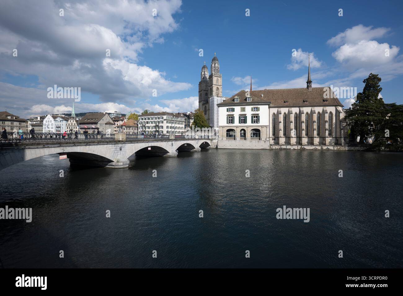 01 October 2025, Switzerland, Zürich: View of the River Limmat and ...