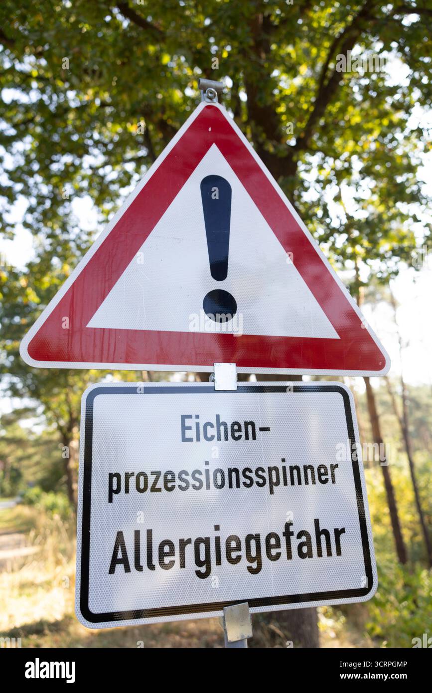 Eichen-Prozessionsspinner 02102025 - Hinweisschild zum Eichen ...