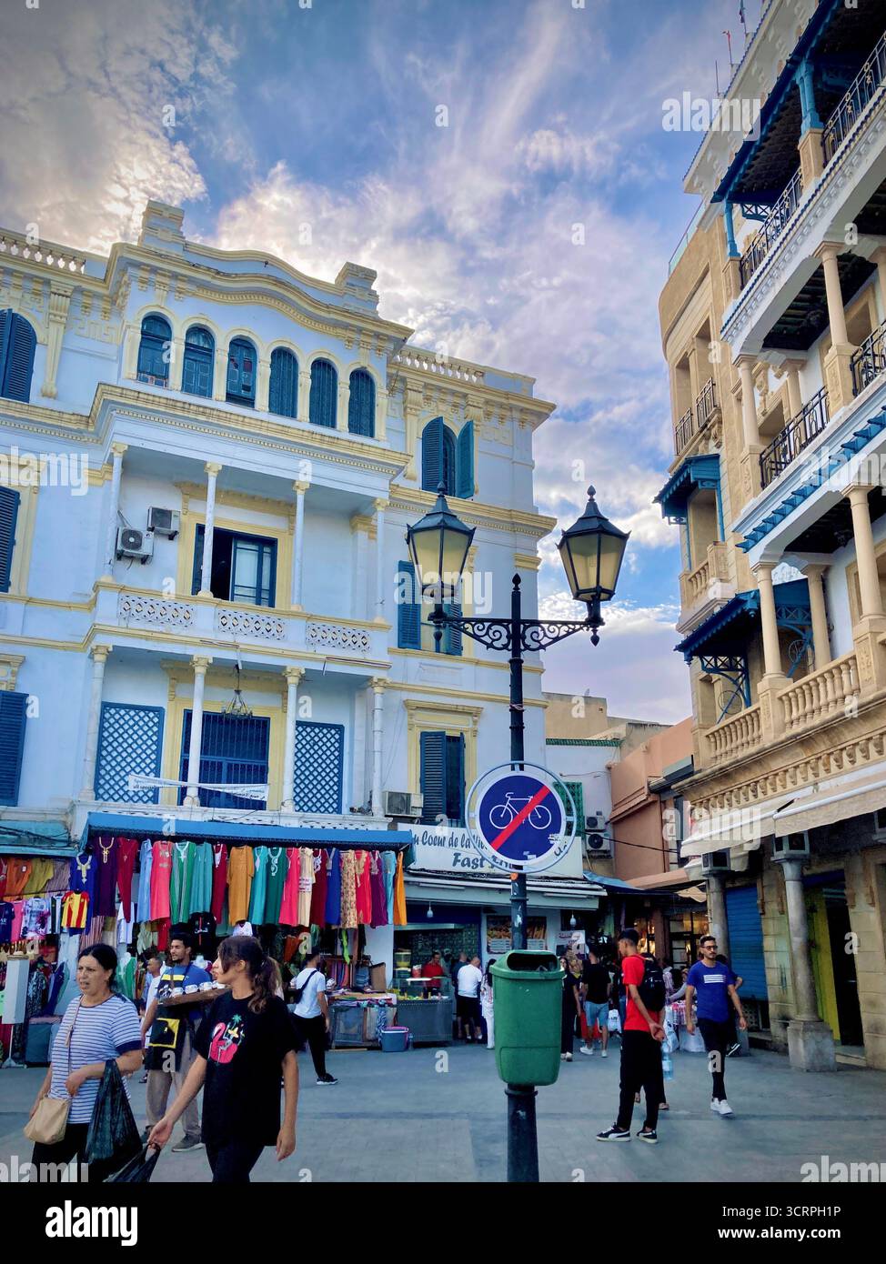 Tunis tunisia september 2025 people hi-res stock photography and images ...