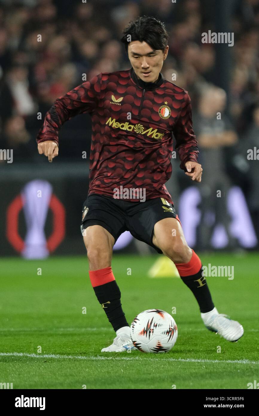 Feyenoord's Hwang In-beom warms up prior to the Europa League opening ...
