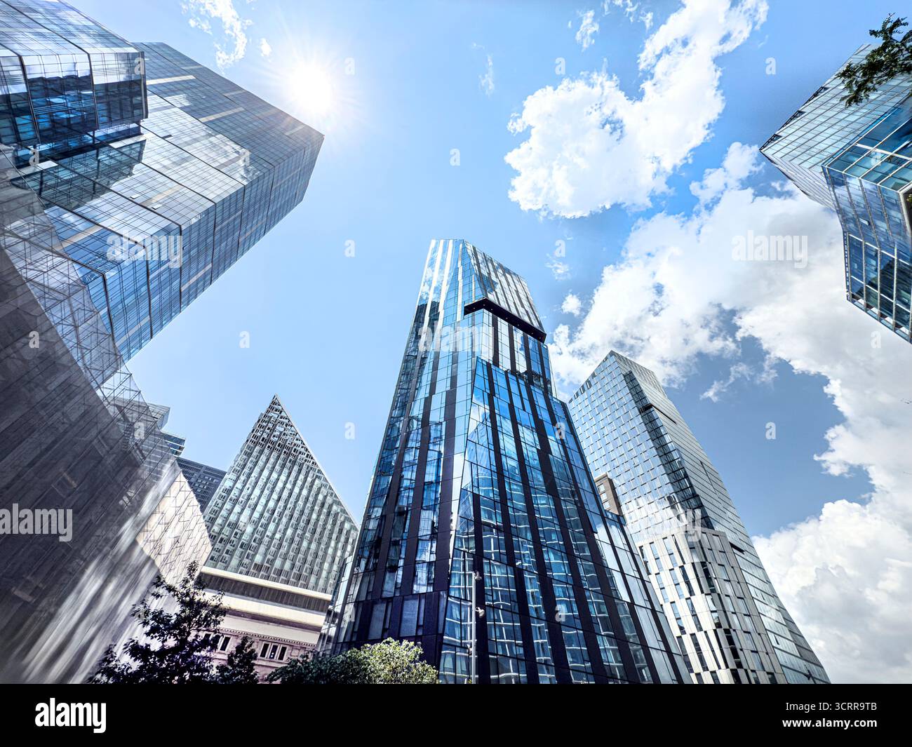 One waterline square hi-res stock photography and images - Alamy