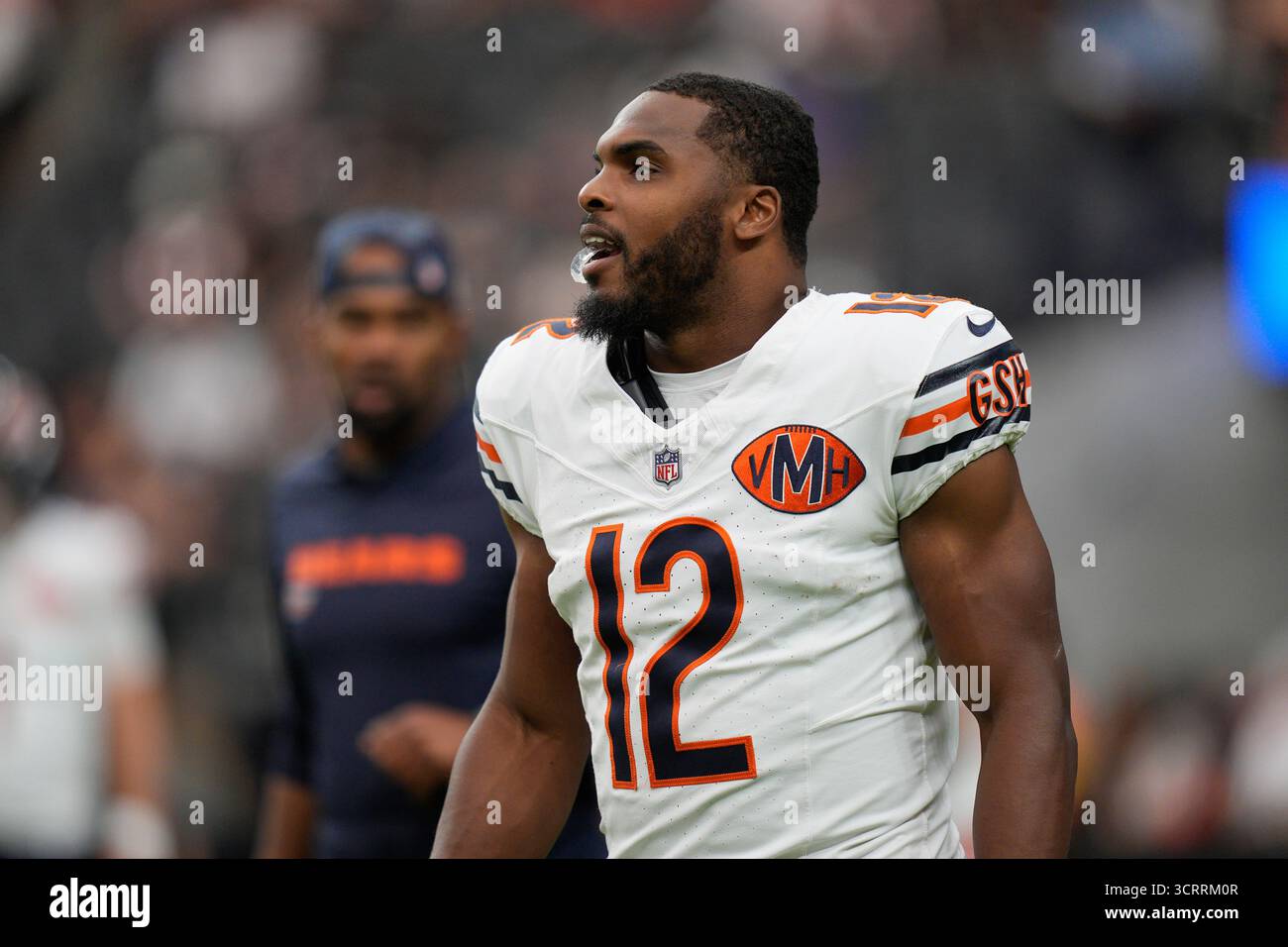 Chicago Bears wide receiver Devin Duvernay (12) warms up before an NFL ...