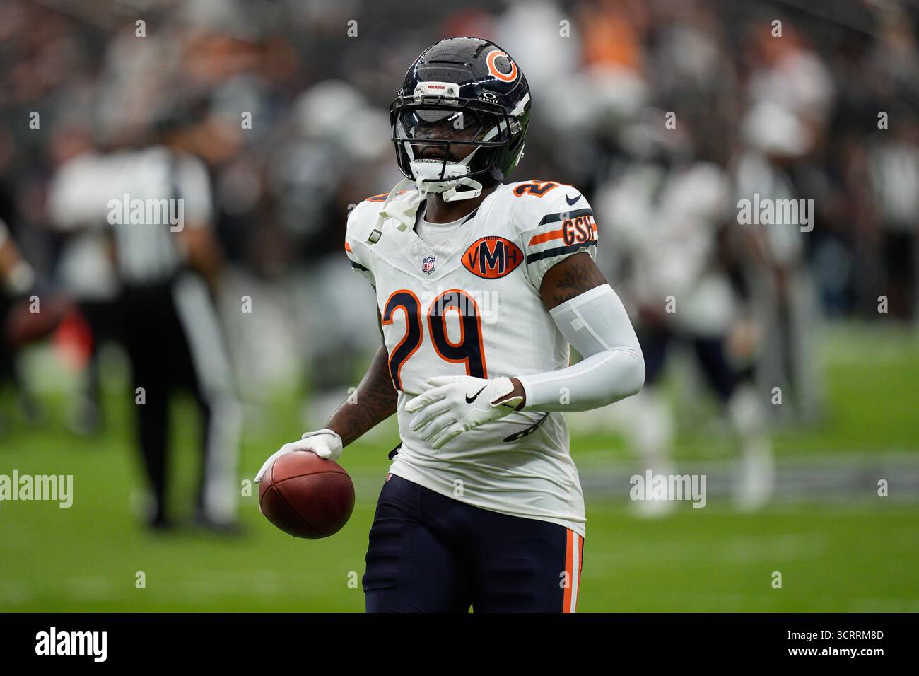 Chicago Bears cornerback Tyrique Stevenson (29) warms up before an NFL ...