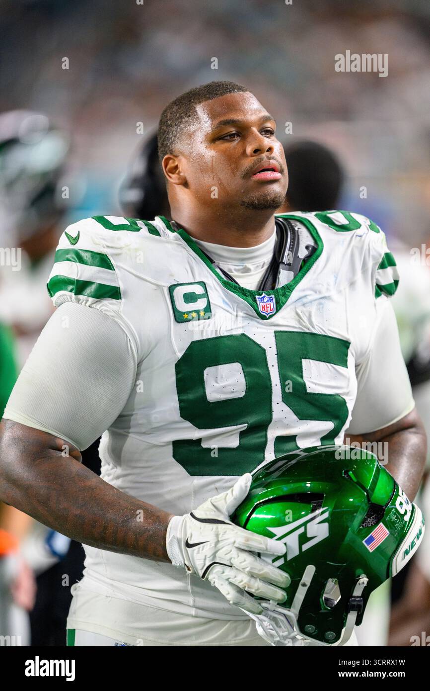 New York Jets defensive lineman Quinnen Williams (95) walks on the ...
