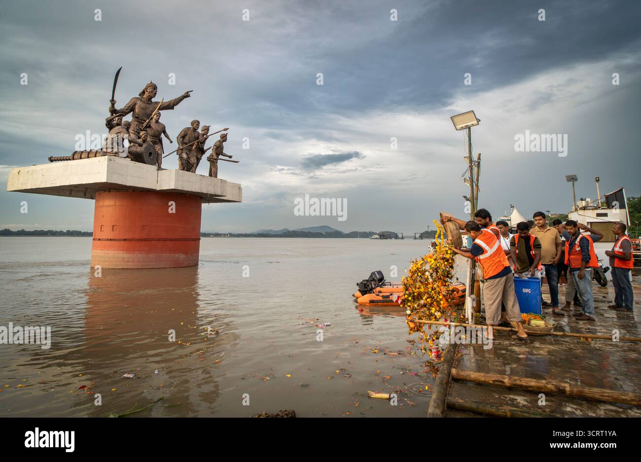October 2, 2025: Municipal worker throws religious waste into the ...