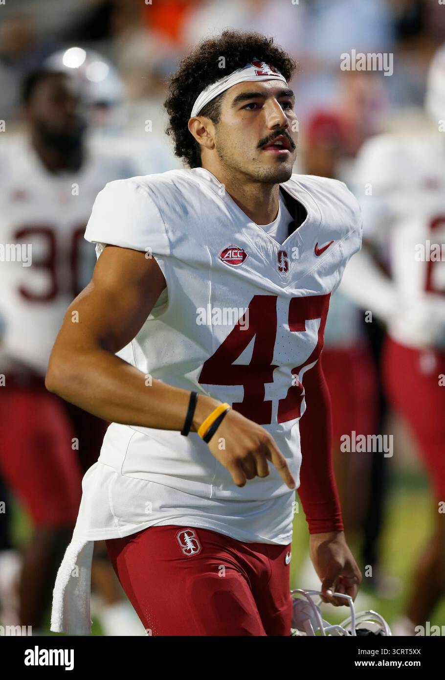 CHARLOTTESVILLE, VA - SEPTEMBER 20: Stanford Cardinal long snapper ...