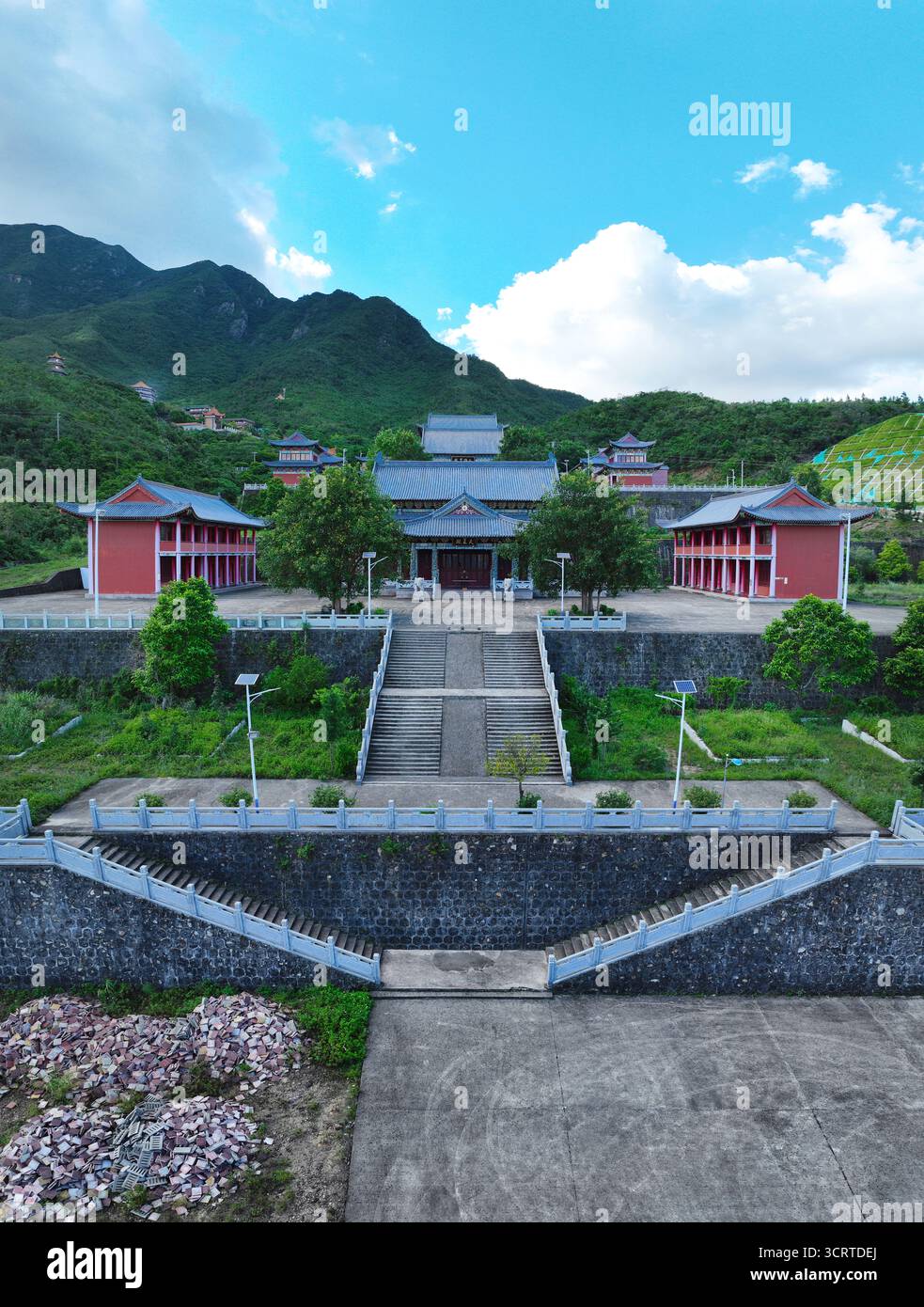 Lianhua mountain park hi-res stock photography and images - Alamy