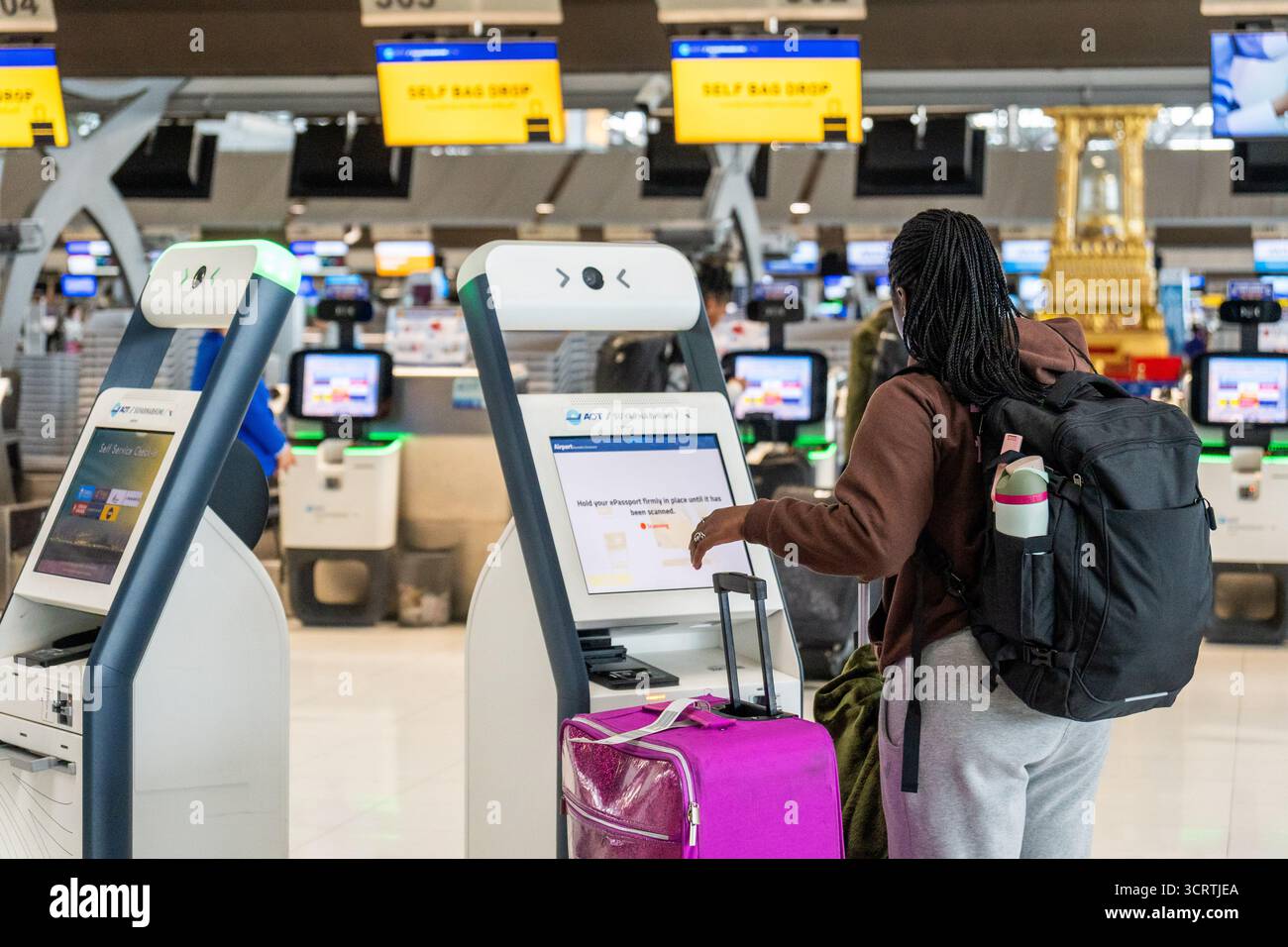 Bangkok, Thailand. 01st Oct, 2025. A traveler is seen in front of a ...