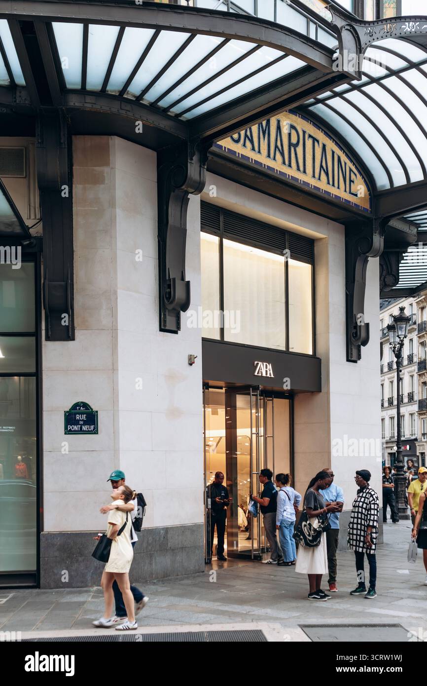 Paris, France - September 7, 2025: Zara store entrance at Samaritaine ...