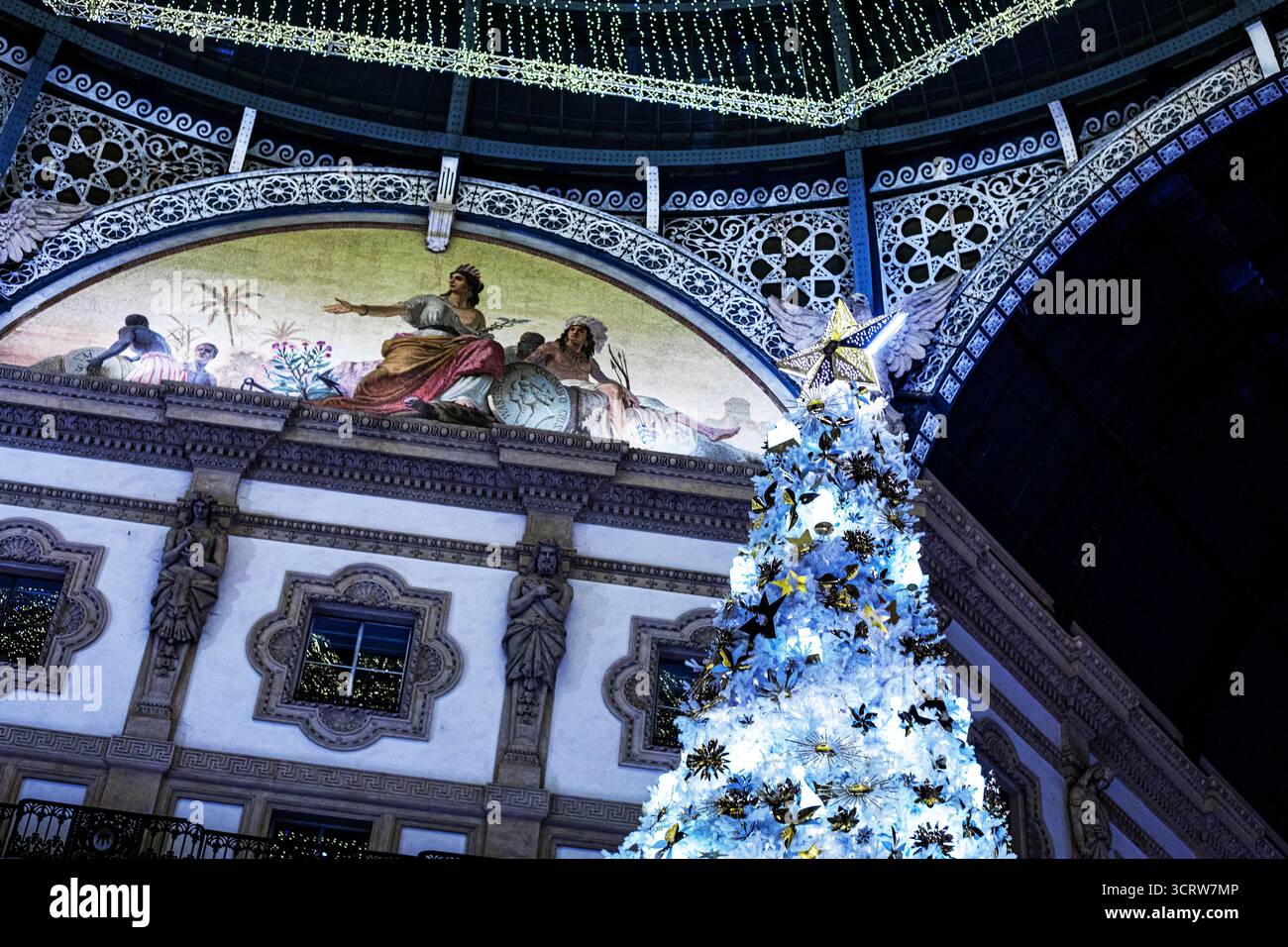 Interior design with Italian architecture and a Christmas tree Stock ...