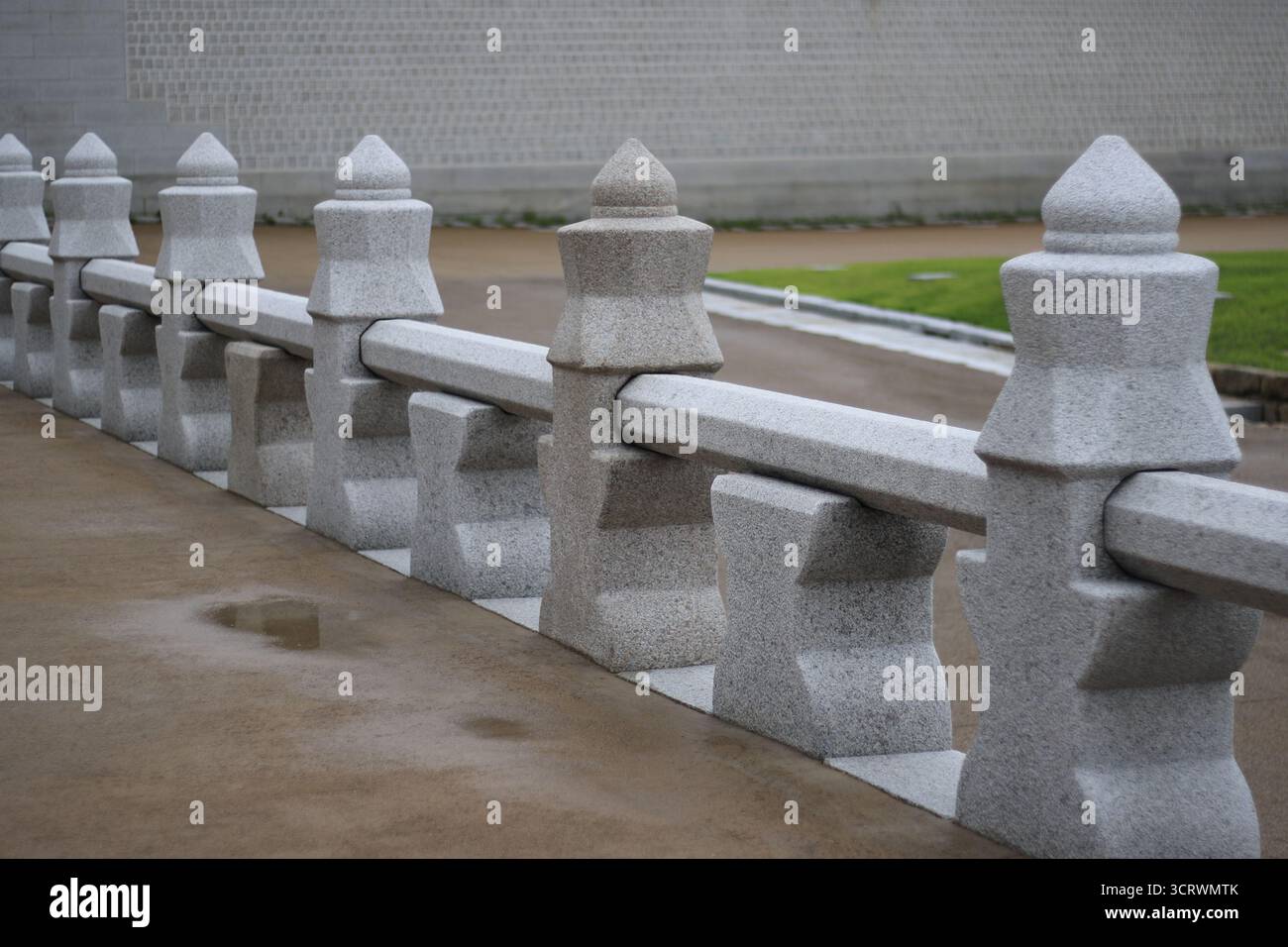 White stone balustrades hi-res stock photography and images - Alamy