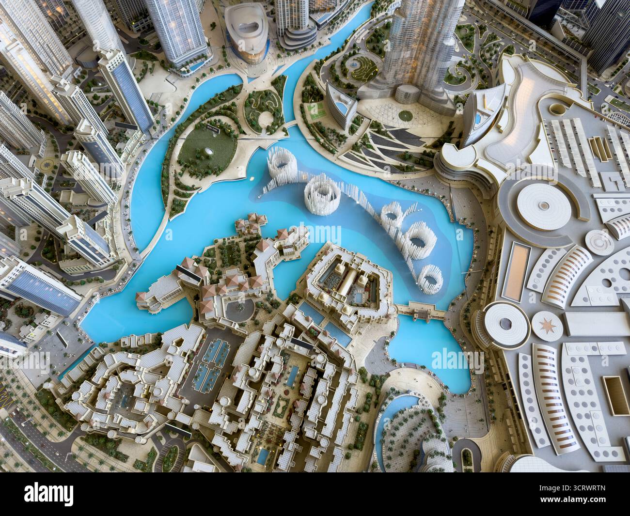 Aerial of Dubai downtown with Dubai fountains, palace hotel and Emaar ...