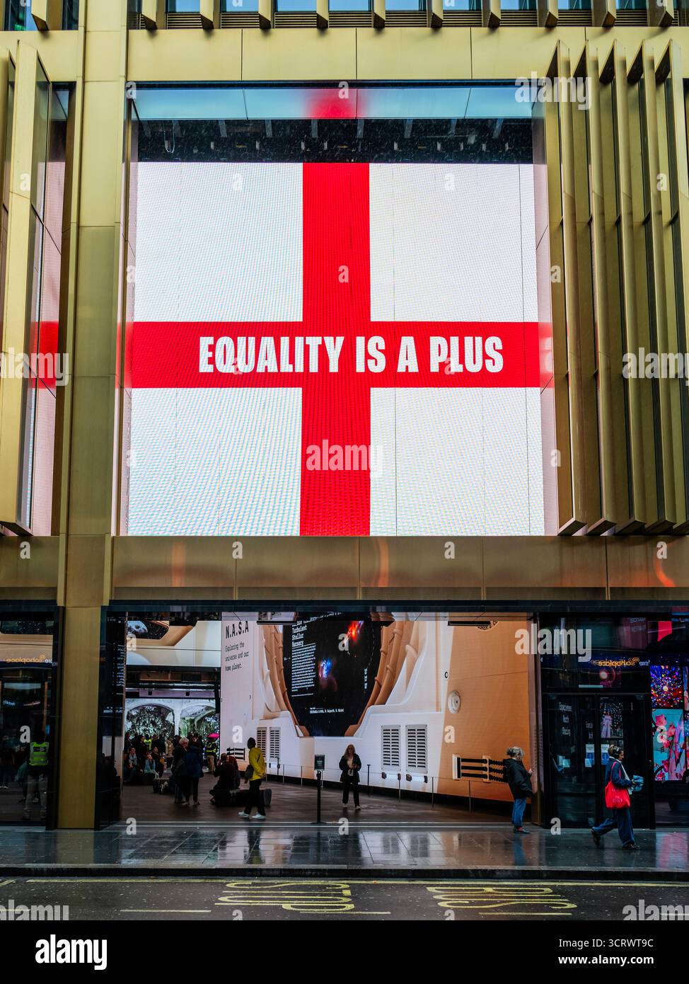 London, UK. 3 Oct 2025. On the day after the Manchester attack ...