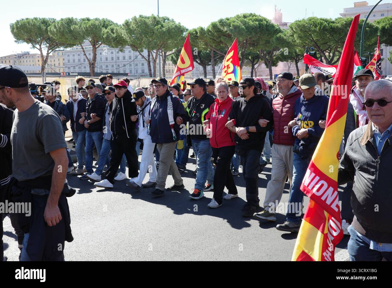 Rome, Italy. 03 October 2025. Protesters march with union and ...