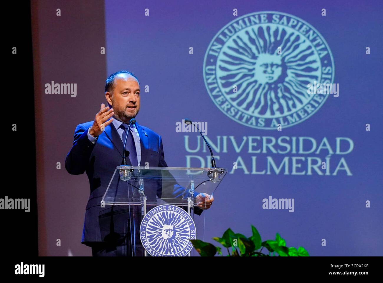 The Secretary General for Universities of the Regional Ministry of ...