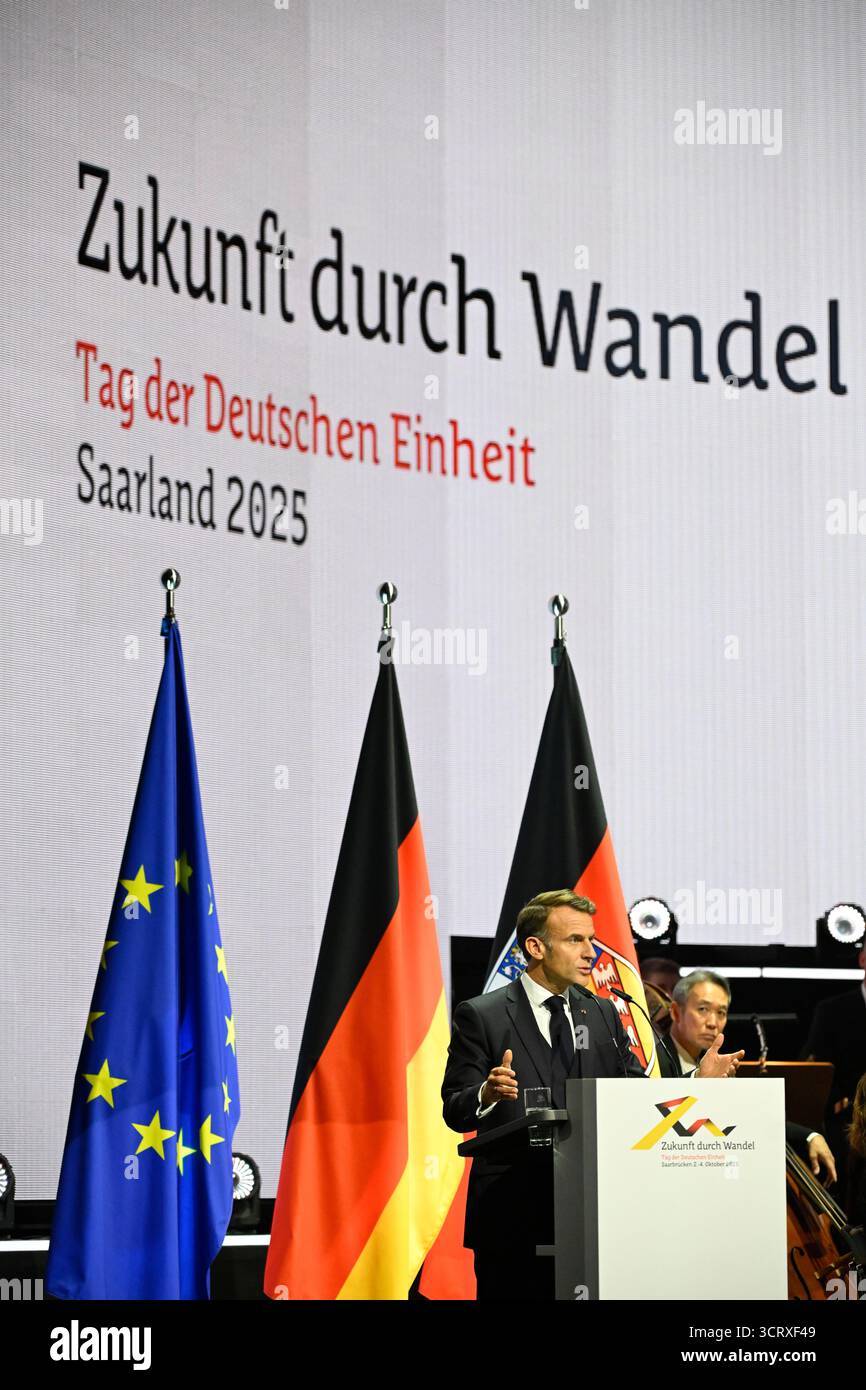 03 October 2025, Saarland, Saarbrücken: French President Emmanuel ...