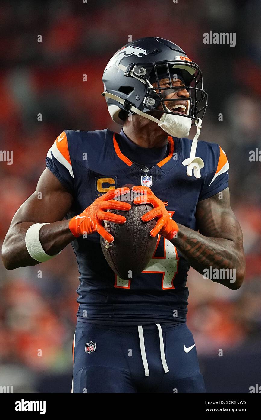Denver Broncos wide receiver Courtland Sutton (14) catches the ball ...