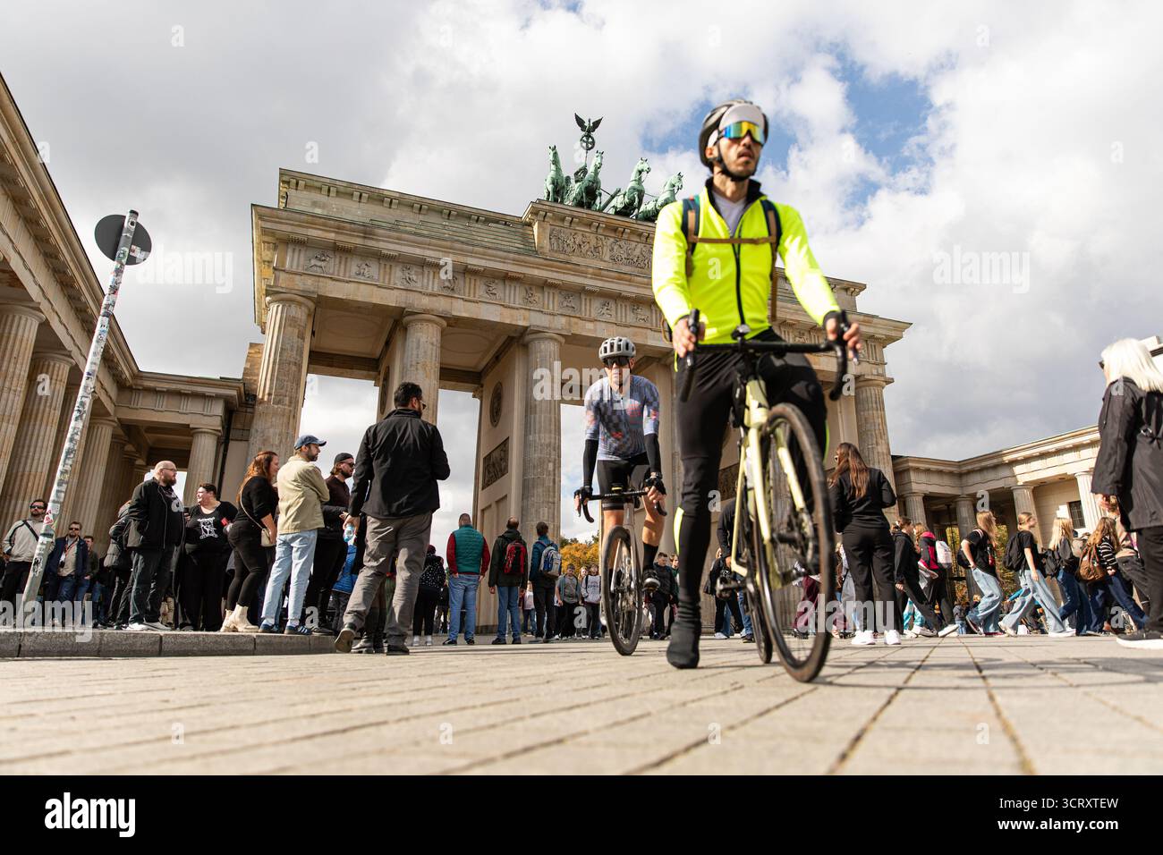 Berlin, Berlin, Germany. 3rd Oct, 2025. Germany celebrated the 35th ...