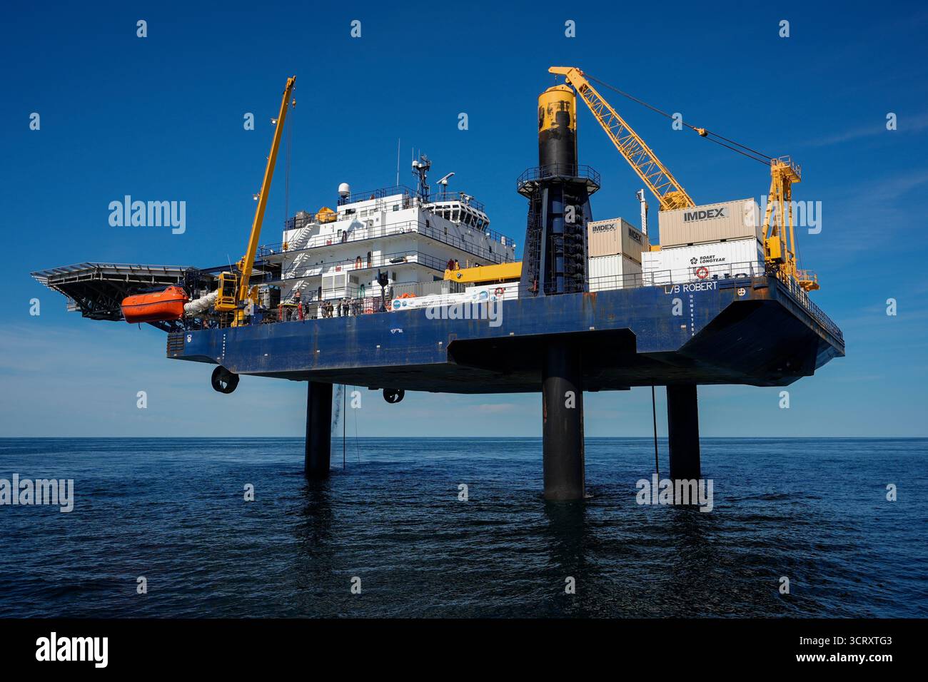 The Liftboat Robert platform, and Expedition 501, is visible from the ...