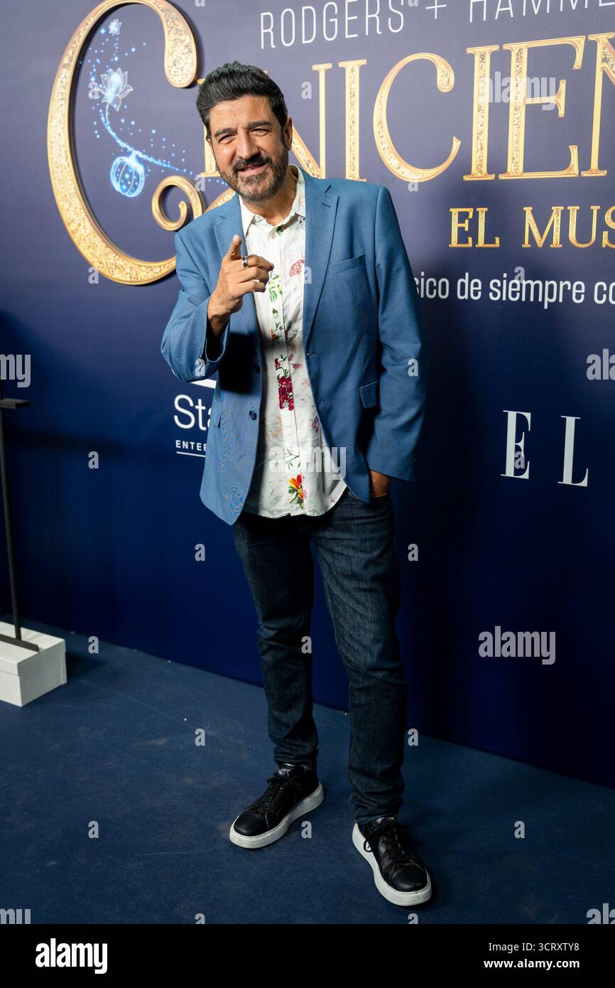 Tony Aguilar attends to 'Cenicienta' VIP premiere at Teatro Coliseum on ...