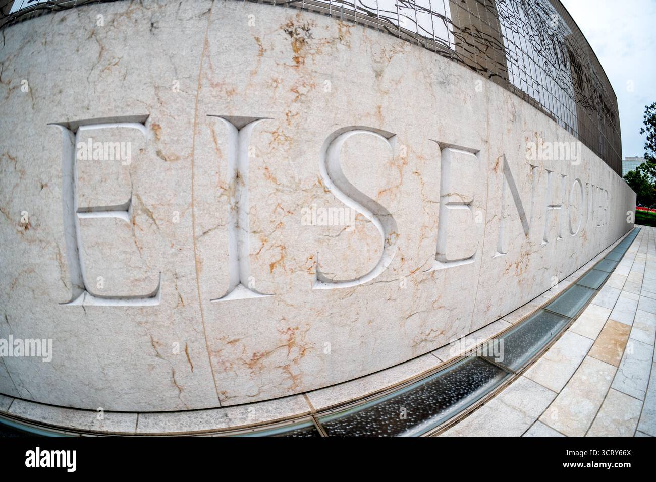 Dwight david eisenhower memorial hi-res stock photography and images ...