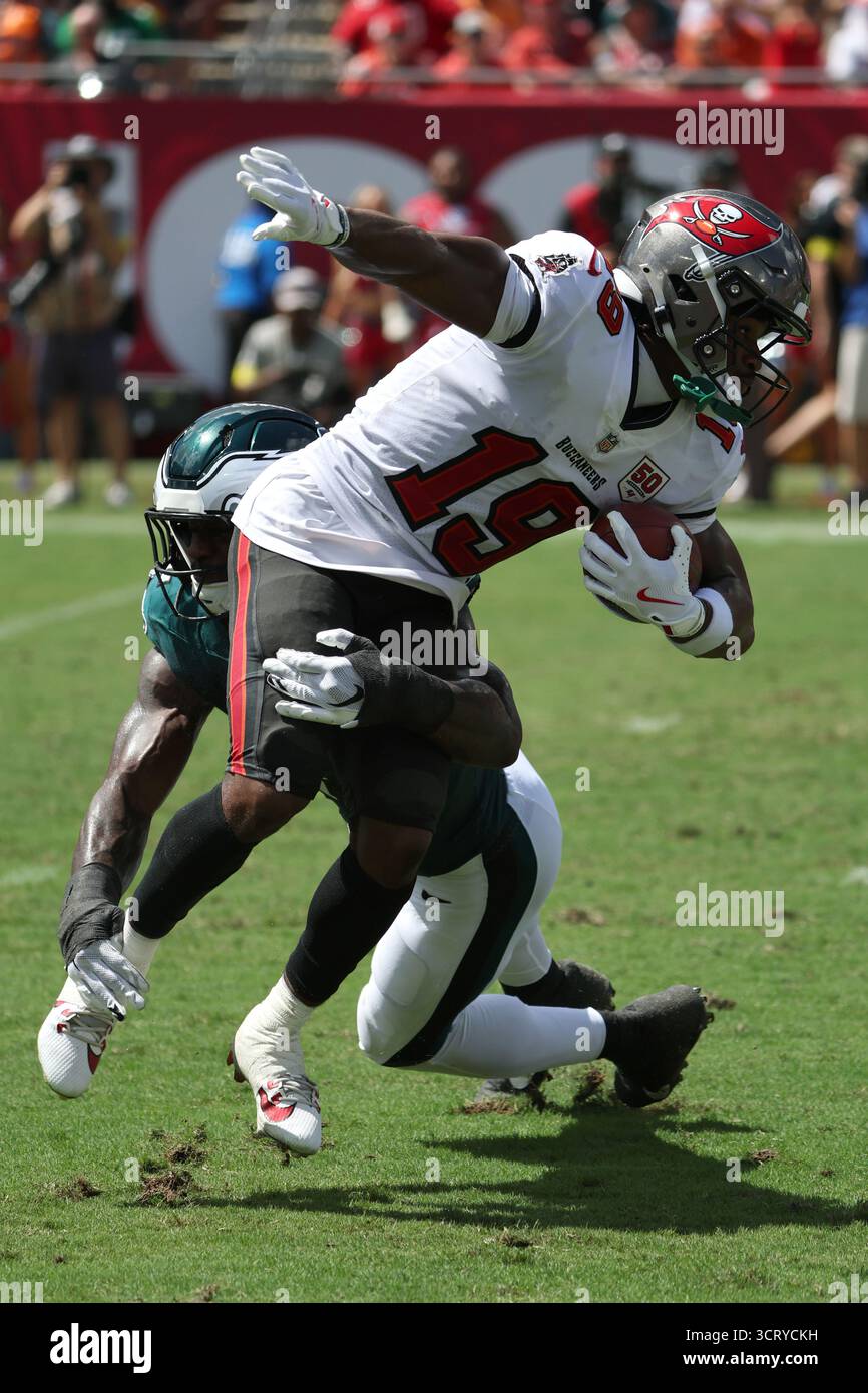 Tampa Bay Buccaneers wide receiver Kameron Johnson (19) runs the ball ...