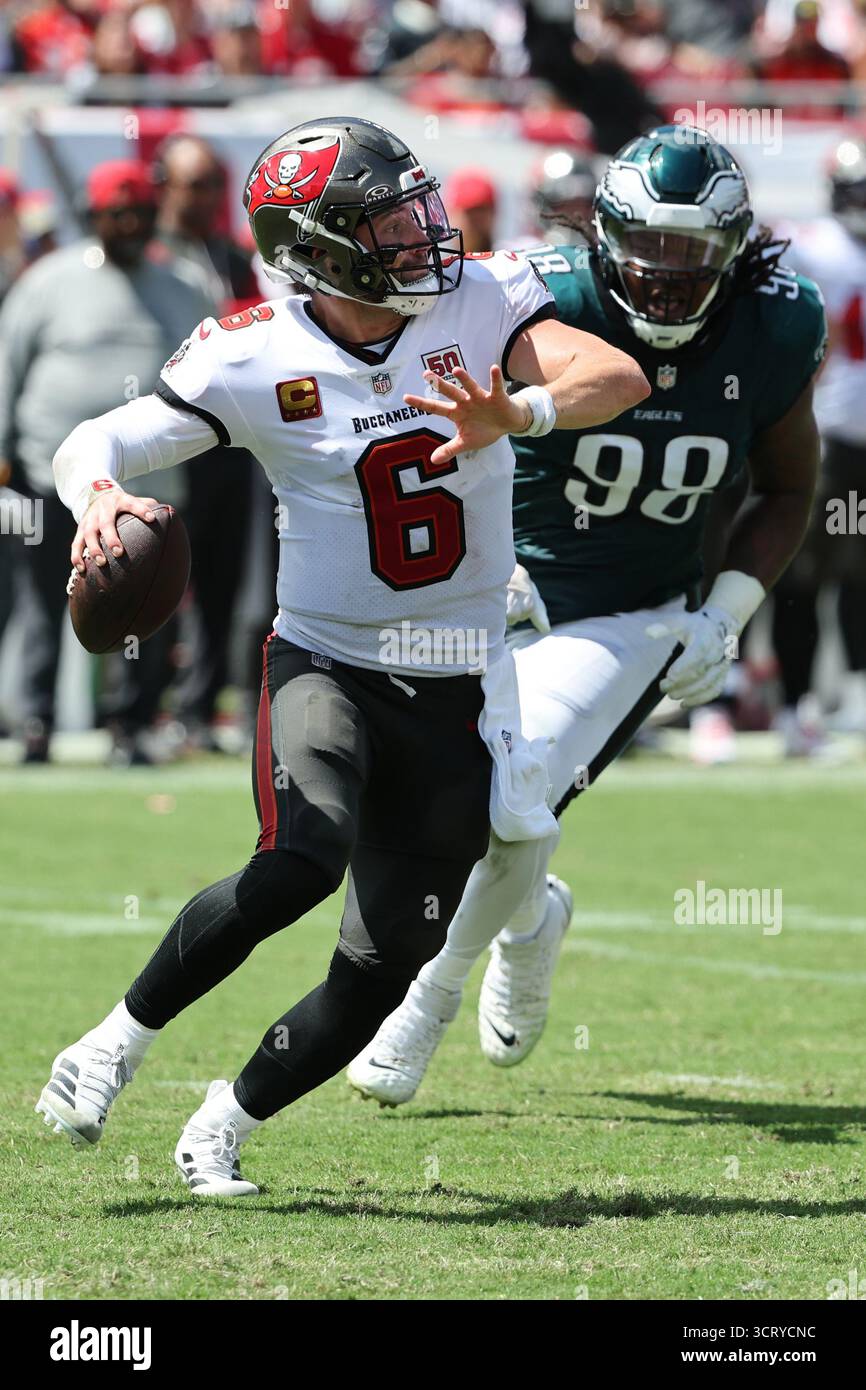 Tampa Bay Buccaneers quarterback Baker Mayfield (6) looks to throw a ...