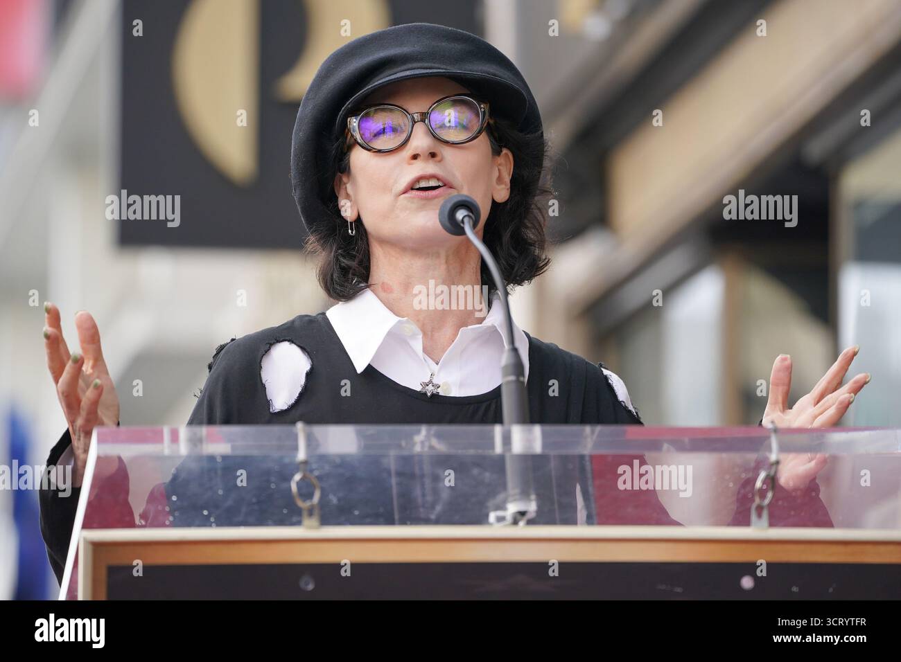 Amy Sherman-Palladino speaks during a ceremony honoring Lauren Graham ...
