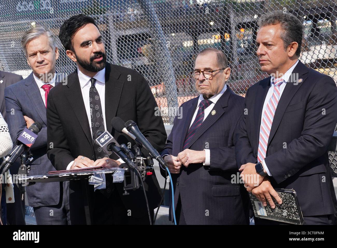 Ny. 03rd Oct, 2025. Brad Hoylman-Sigal, Zohran Mamdani, Jerry Nadler ...