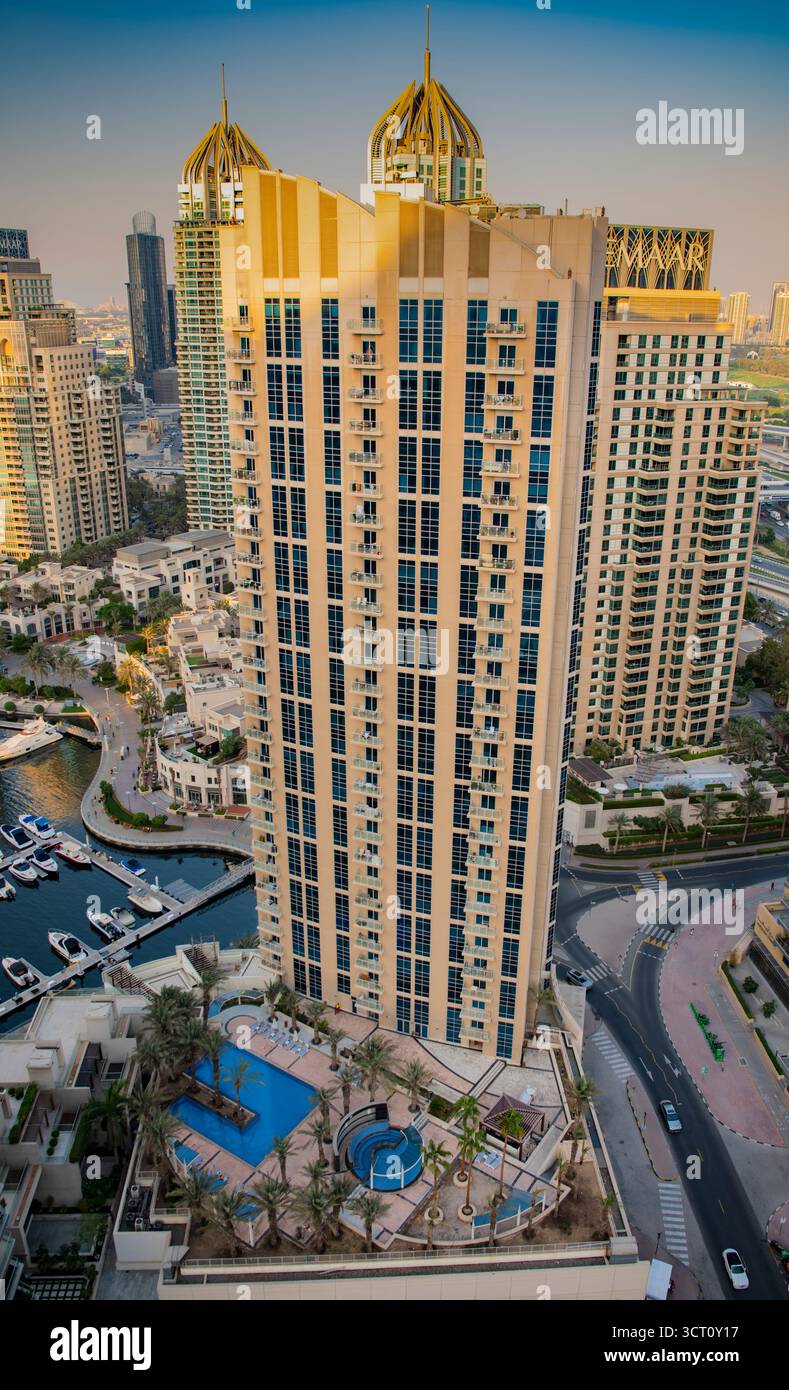 Al Habtoor Tower in Dubai Marina, UAE Stock Photo - Alamy