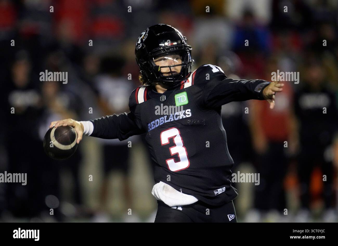 Ottawa Redblacks quarterback Dru Brown (3) passes against the ...