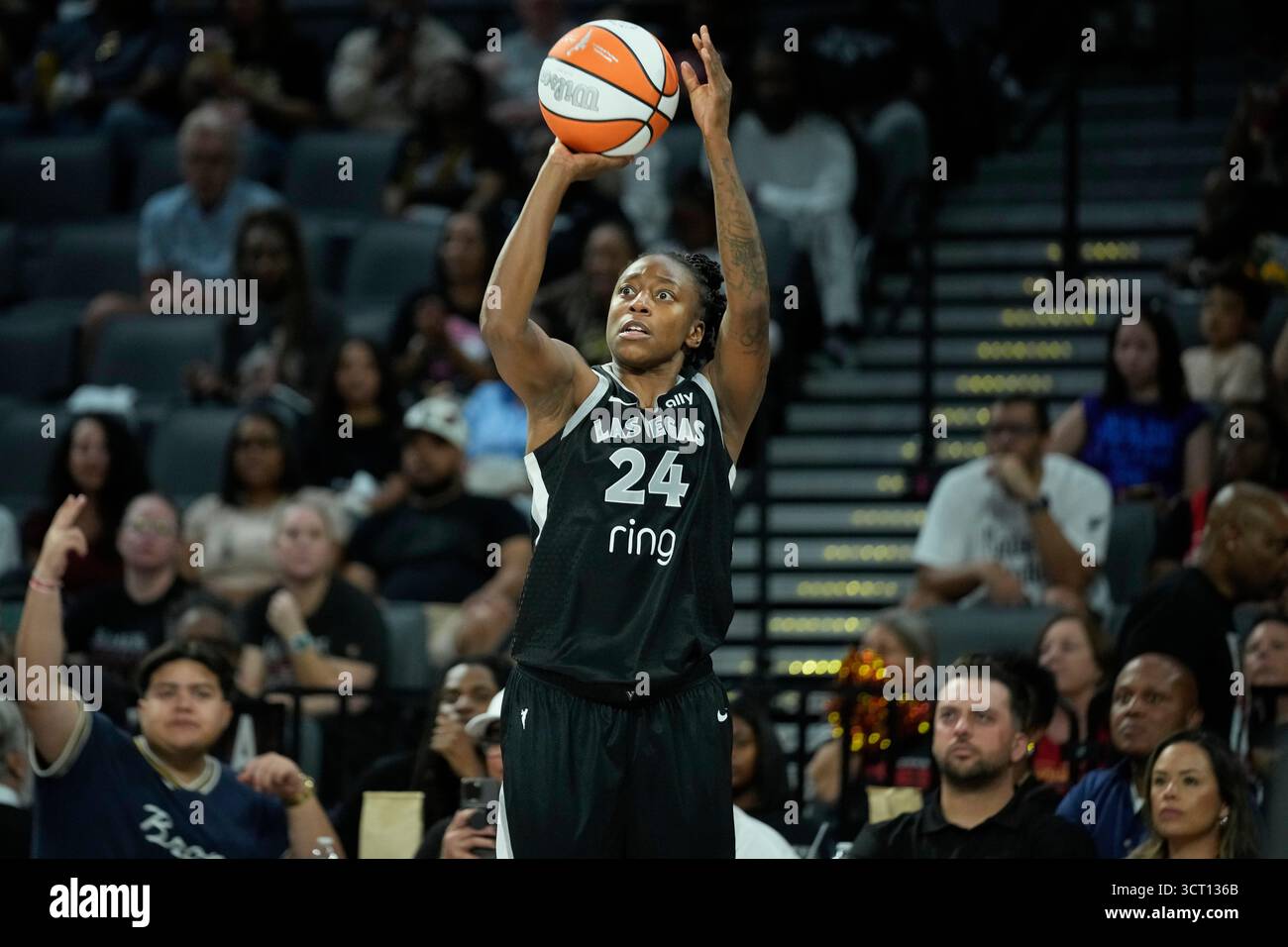 Las Vegas Aces guard Jewell Loyd (24) shoots against the Phoenix ...