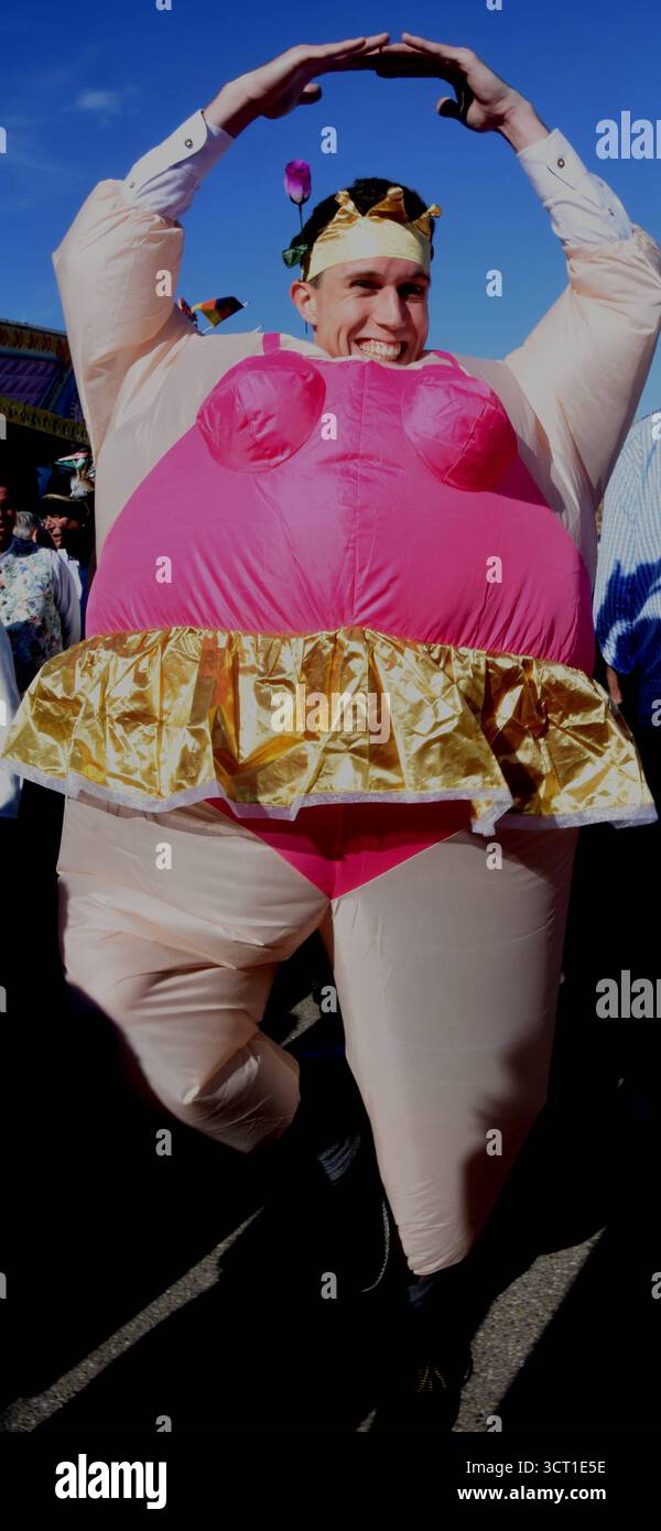 Muenchen 03.10.2025 Theresienwiese Oktoberfest Wiesn -Elian Preuhs TV ...