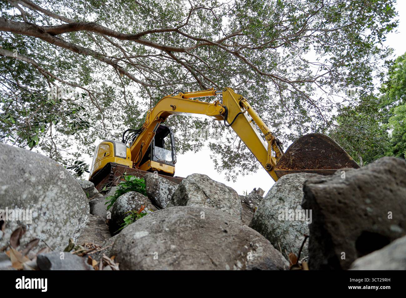 Open construction terrain hi-res stock photography and images - Alamy