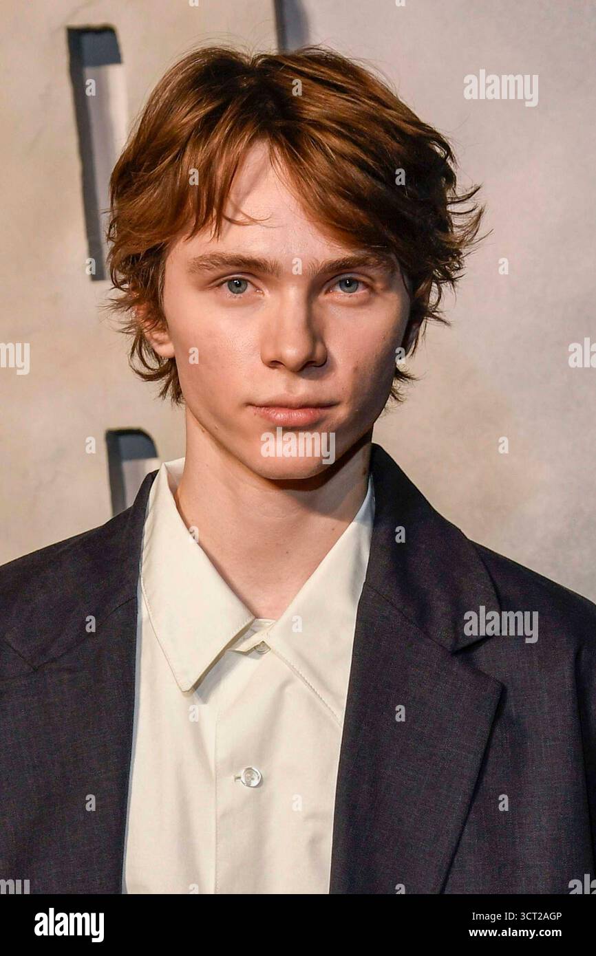 abb Yoran Leicher zu Gast auf dem roten Teppich bei der Welt Premiere ...