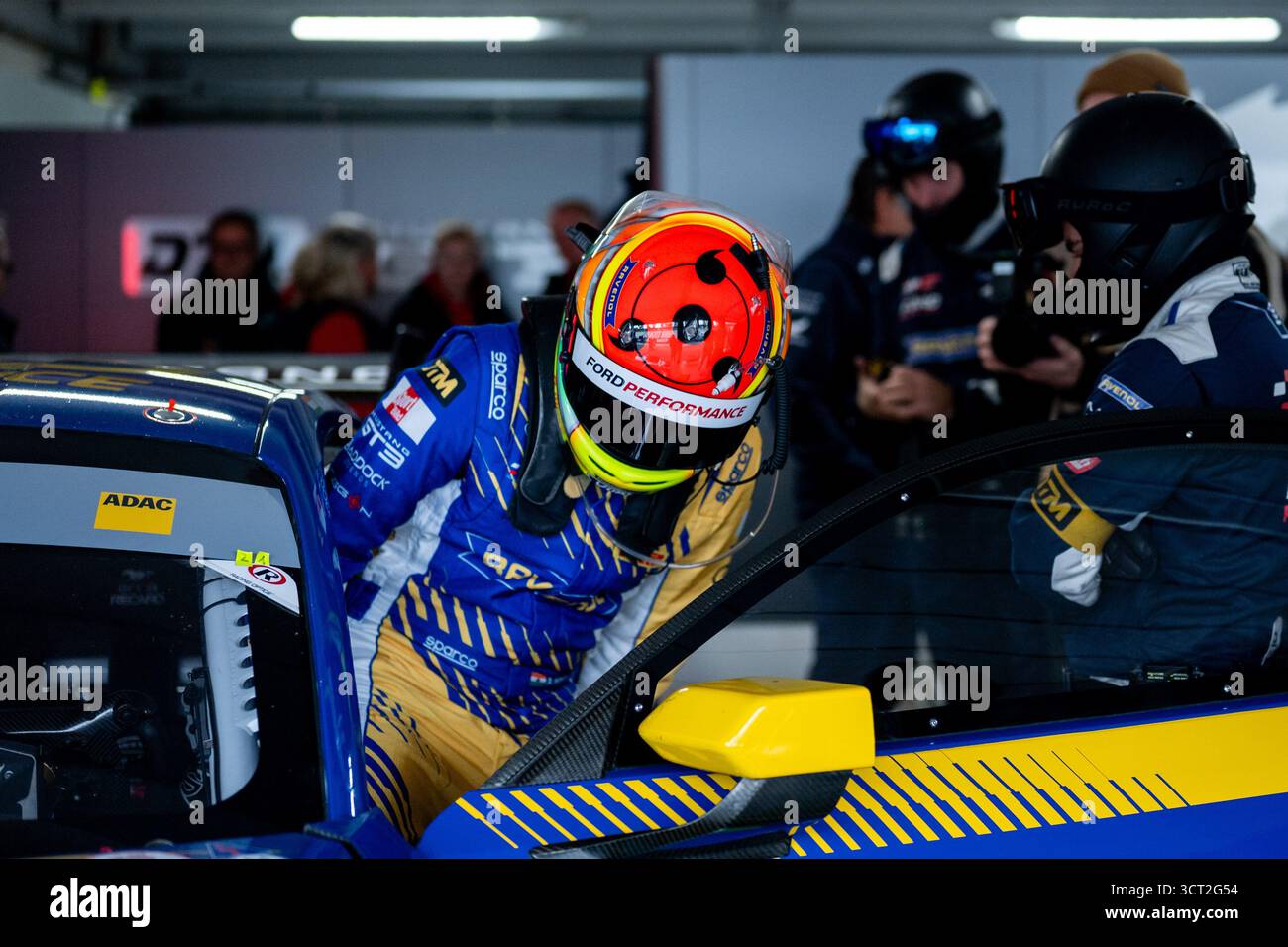 Arjun Maini (Indien, Haupt Racing Team HRT, Ford Mustang GT3, #36) in ...