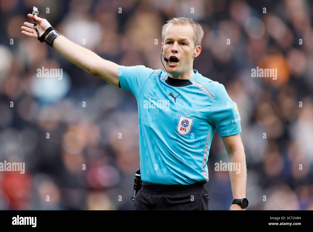Referee Gavin Ward during the Sky Bet Championship match at the MKM ...