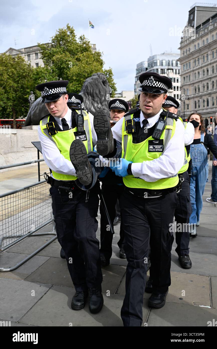 London, UK, 4th October 2025: Defend our juries organise a protest ...