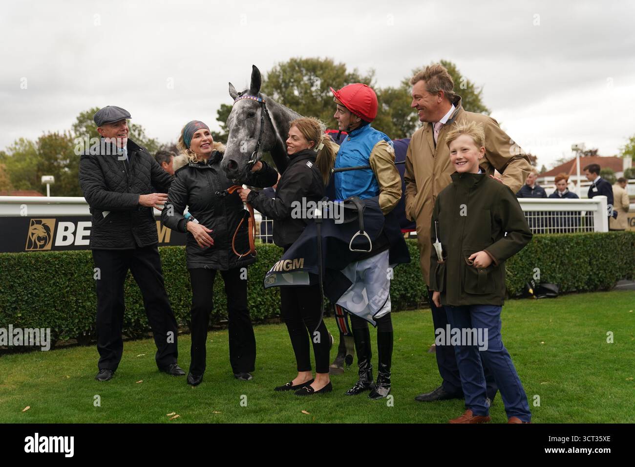 Fallen angel james doyle hi-res stock photography and images - Alamy
