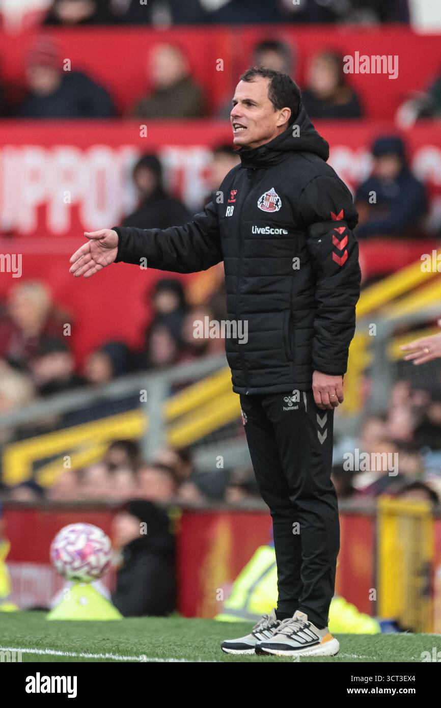 Régis Le Bris manager of Sunderland reacts in the technical area during ...