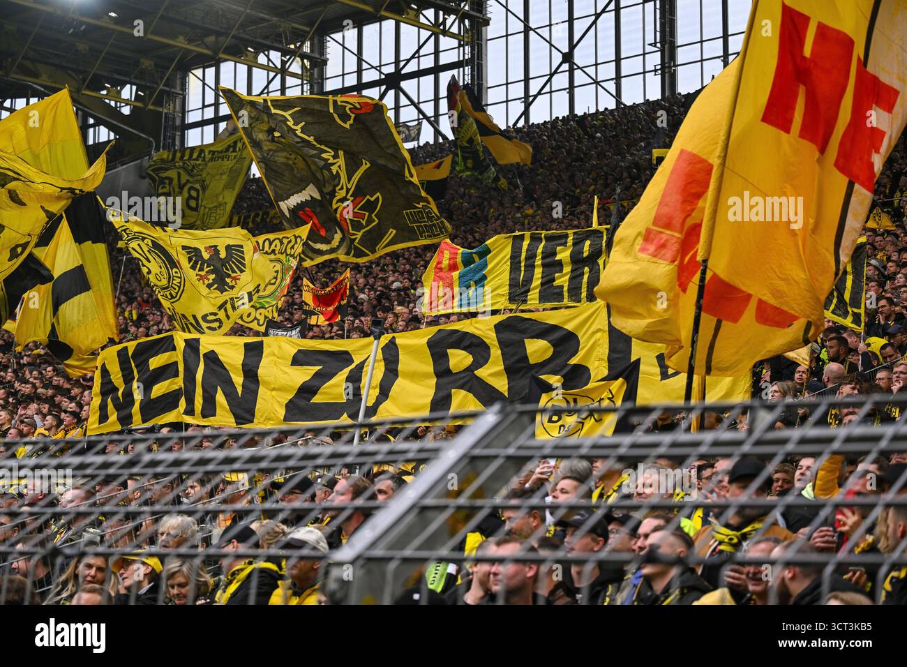 04.10.2025, Fussball, 1. Bundesliga, 6. Spieltag Saison 2025/2026 ...