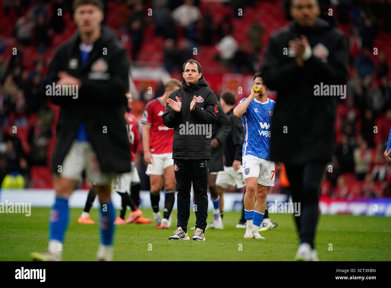 Sunderland's head coach Regis Le Bris leaves the pitch after the ...