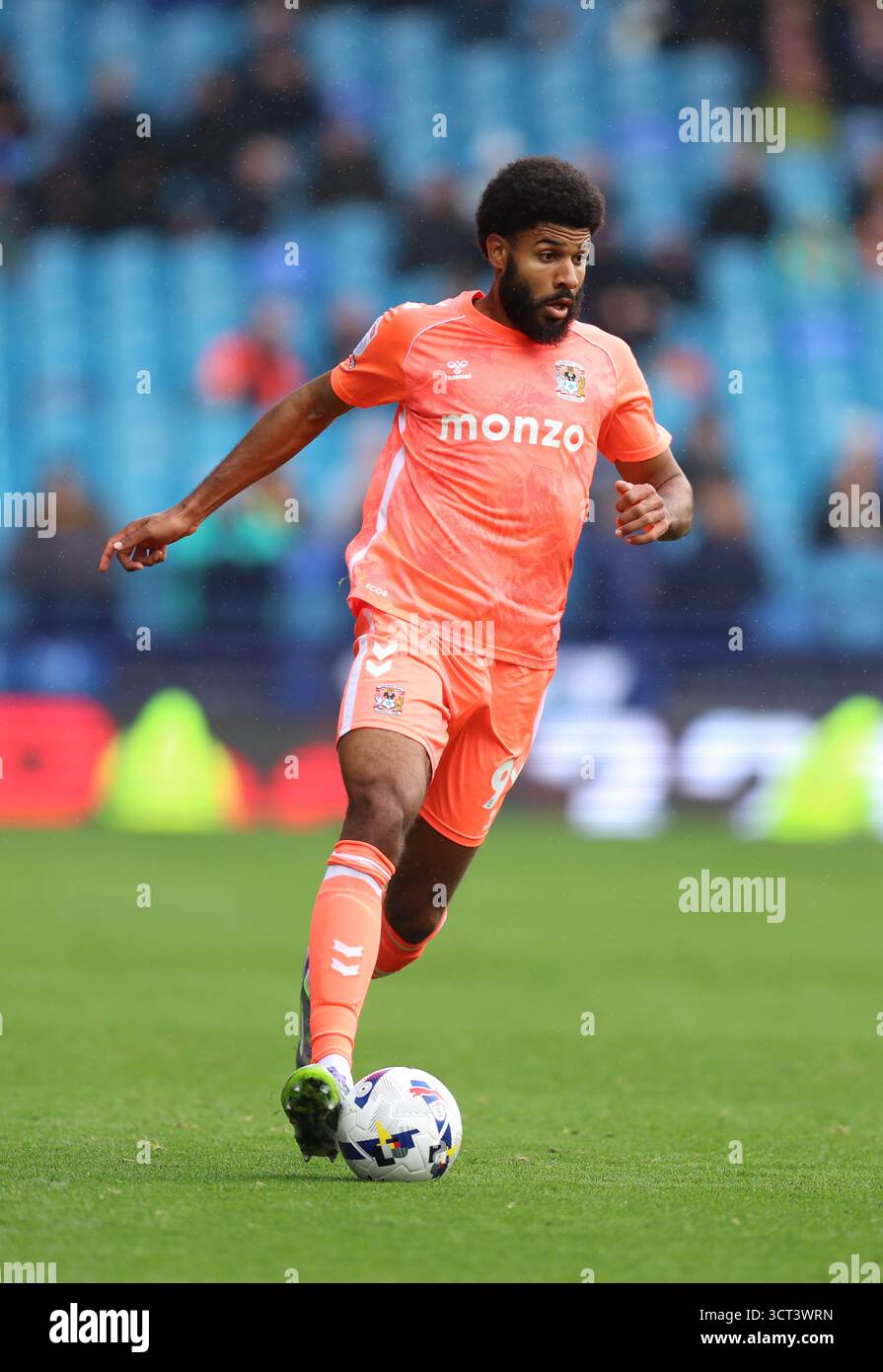 Coventry City's Ellis Simms during the Sky Bet Championship match at ...