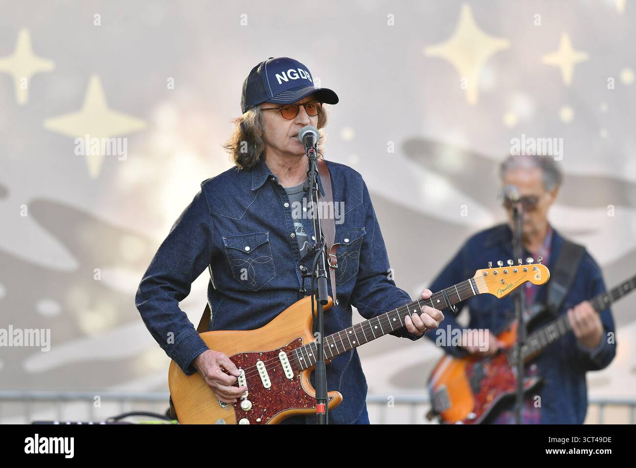 San Francisco, USA. 03rd Oct, 2025. Nitty Gritty Dirt Band - Jeff Hanna ...