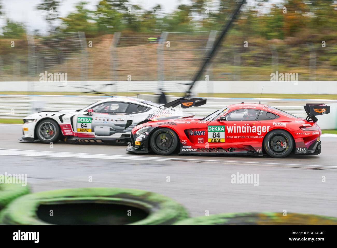 Fabio Scherer (CH/HRT Ford Performance), Ford Mustang GT3 vor Tom ...