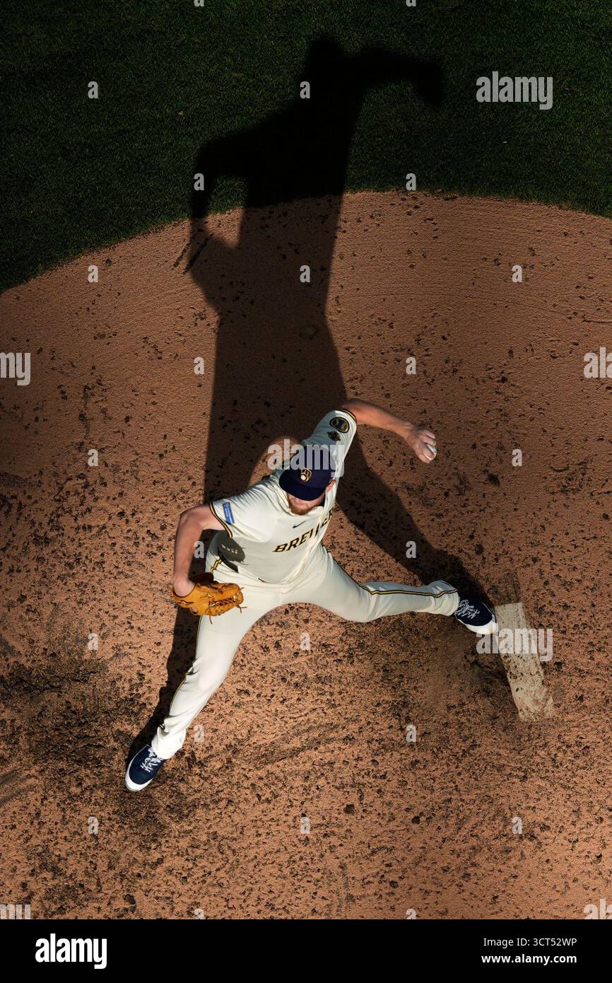 Milwaukee Brewers pitcher Jared Koenig throws during the eighth inning ...