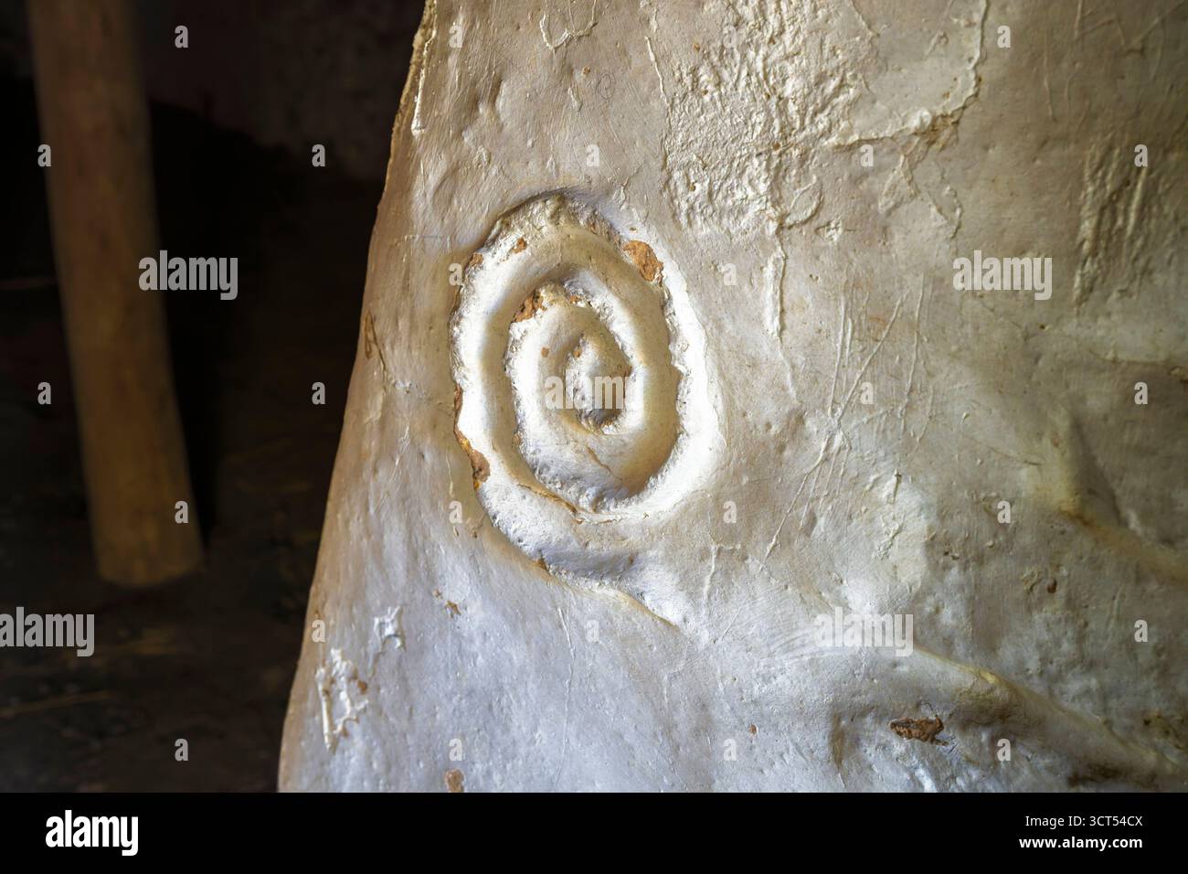 Neolithic house irish heritage hi-res stock photography and images - Alamy