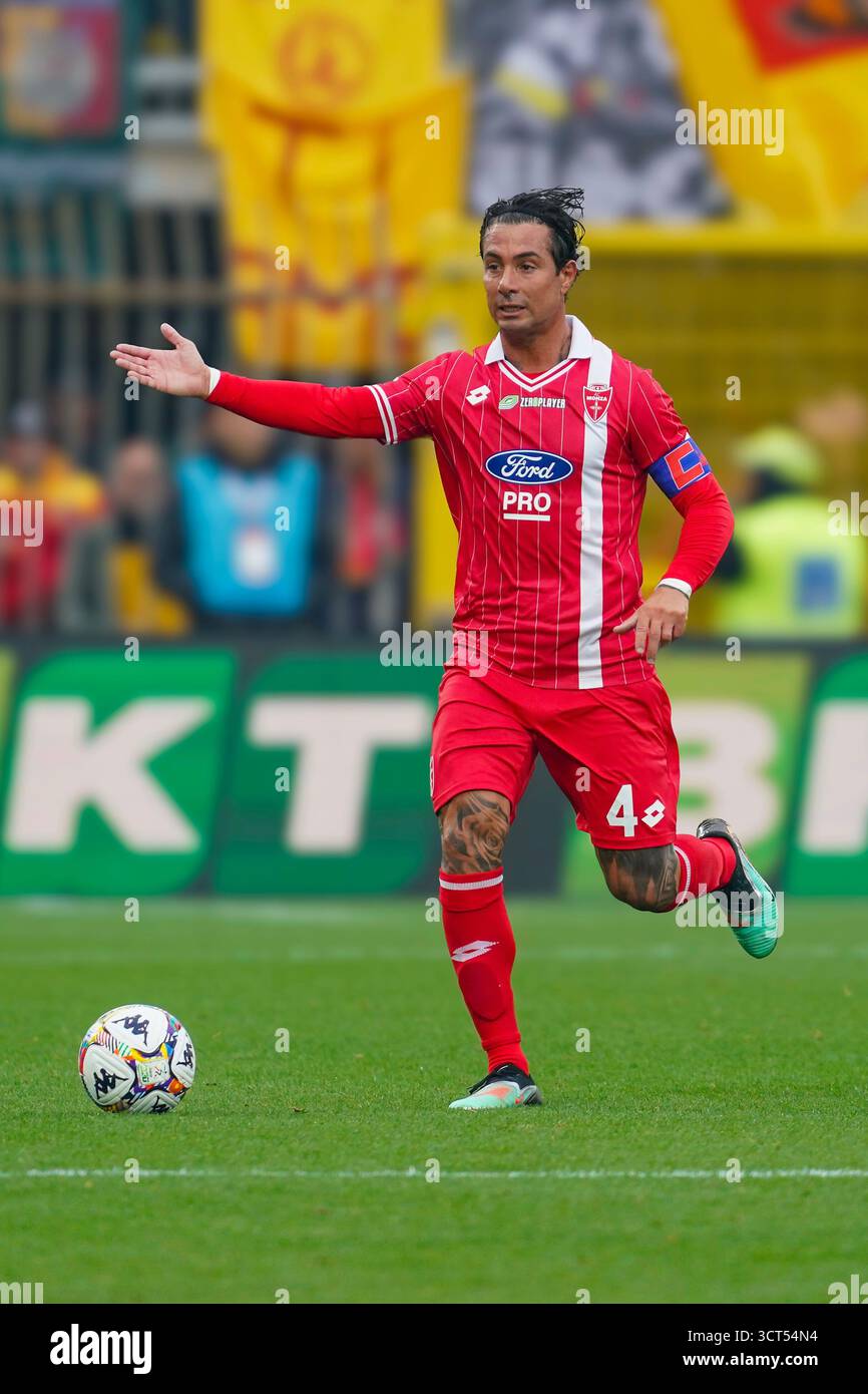 Monza, Italy. 04/10/25. Armando Izzo, during AC Monza Vs US ...